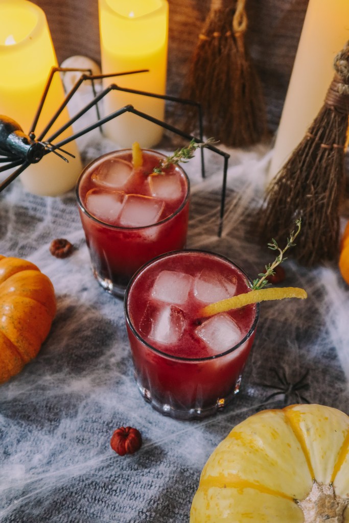 Low-Carb Poison Berry Smash Cocktail » Cup of Oj